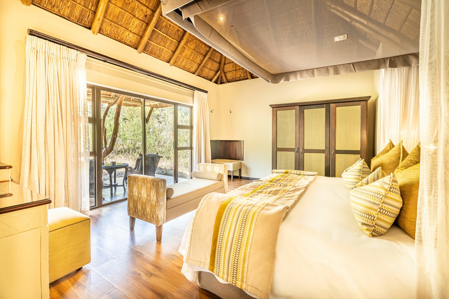 5 Star Luxury Accommodation - Ivory Tree Game Lodge