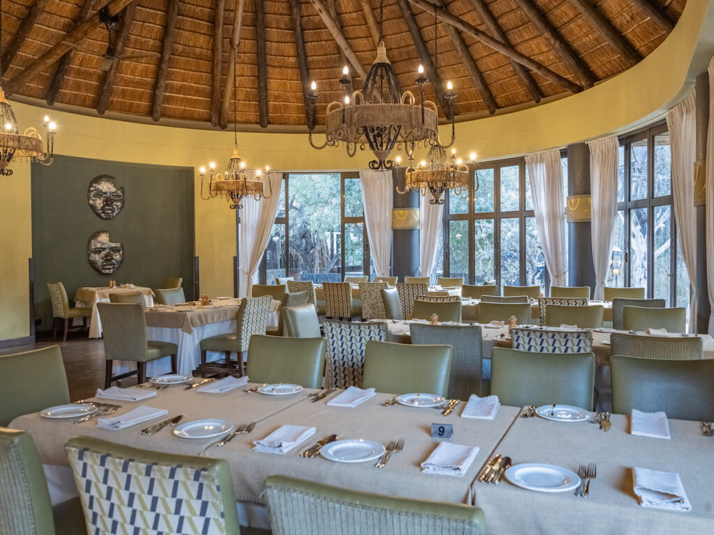 Dining - Ivory Tree Game Lodge