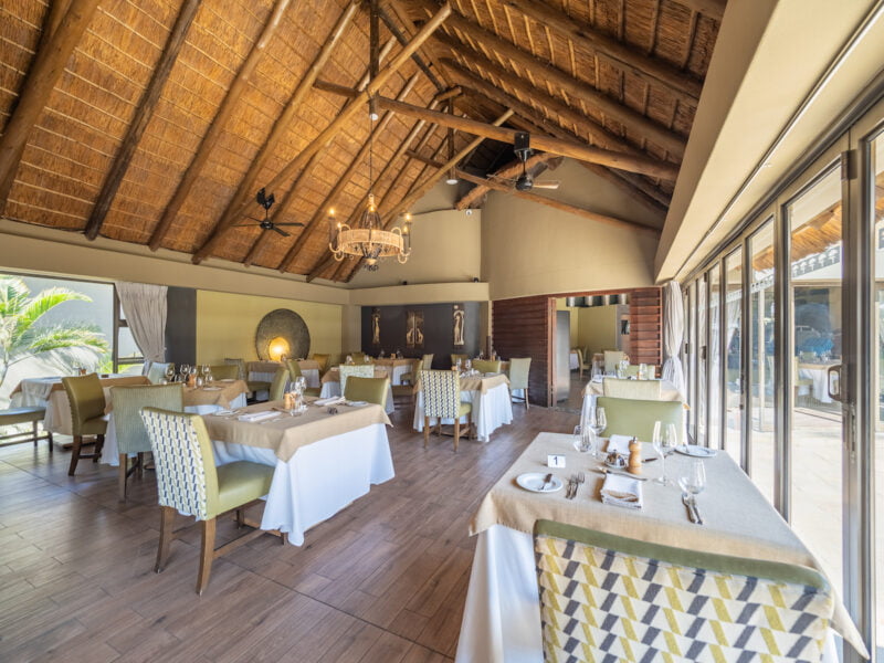 Dining - Ivory Tree Game Lodge